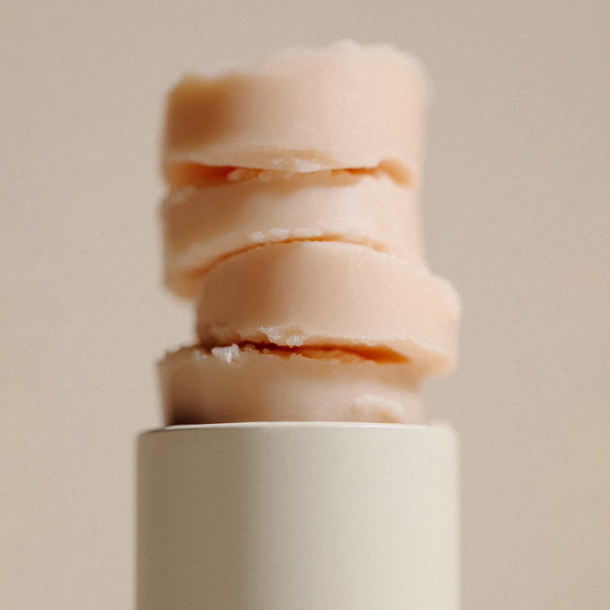 THE SOLID FRAGRANCE REFILL SH**TY DAY – NOYZ